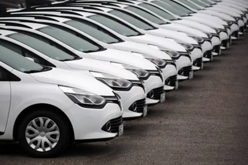 Plotagem de Carros Propaganda - Mídia Urbana Exterior